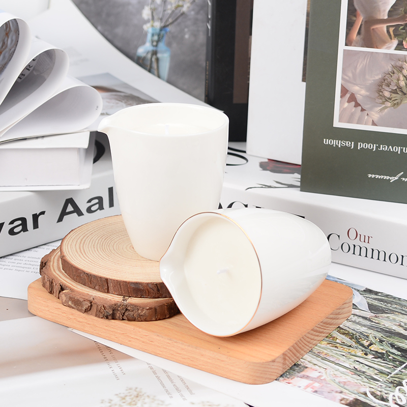 Massage Candle_JOCELYN LIAO